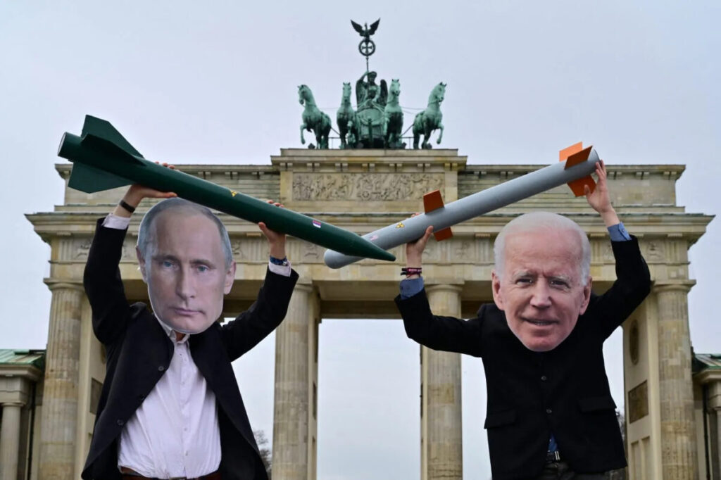 First Strike: The US and the World’s Most Dangerous Nuclear Policy ...